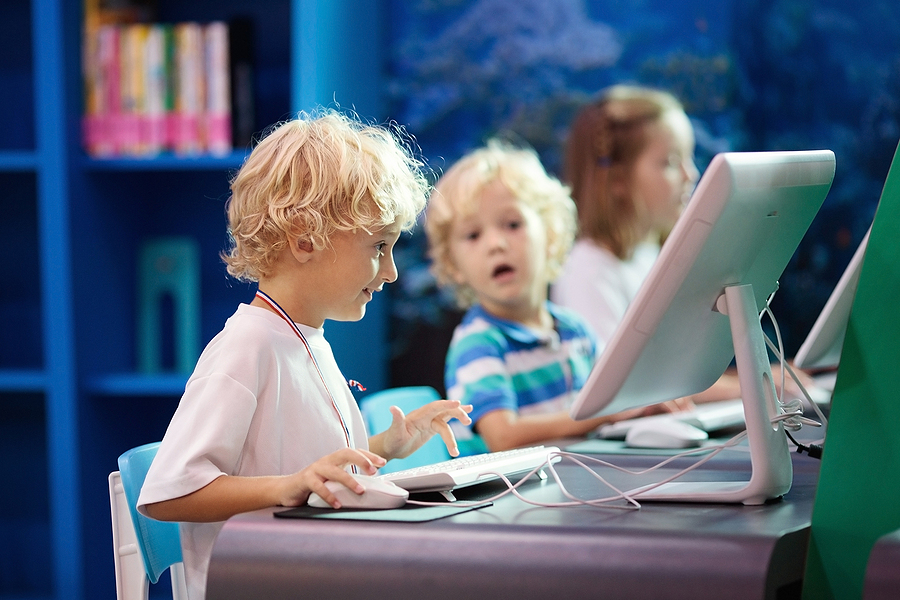 Basics of Internet Safety: How to Keep Yourself and Your Kids Safe When ...